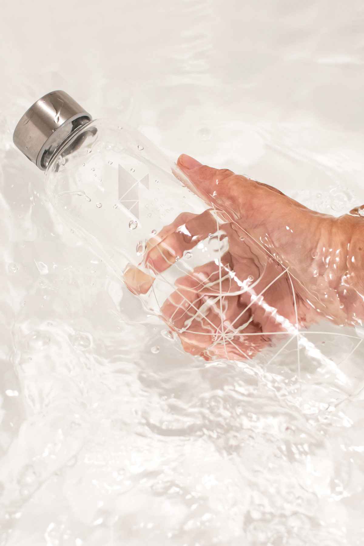 How Reusable Water Bottles Can Save the Planet - ProPlenish